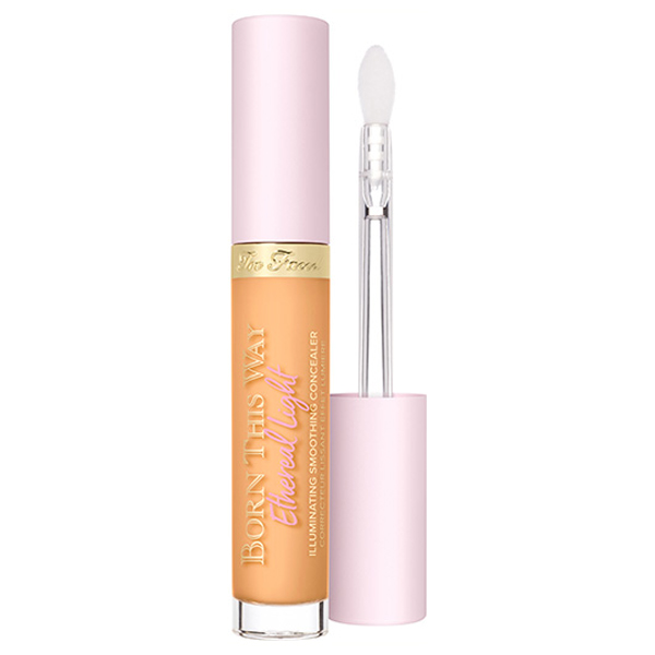 Born This Way Ethereal Light Illuminating Smoothing Concealer Cosme